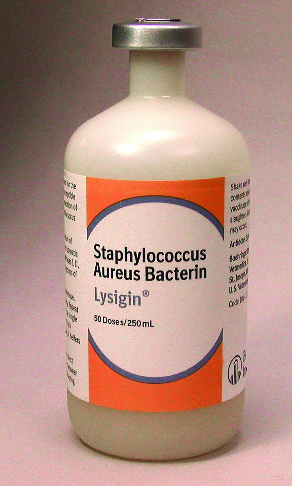 Discount pet supplies and pet products for dogs, cats, birds, fish ...